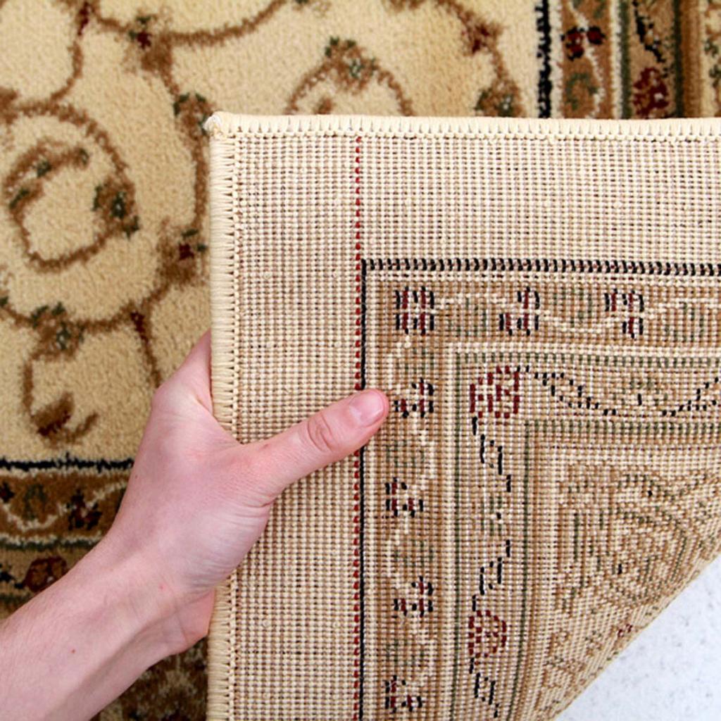 Classic Pattern Ivory Floor Rug | Carpet Capers