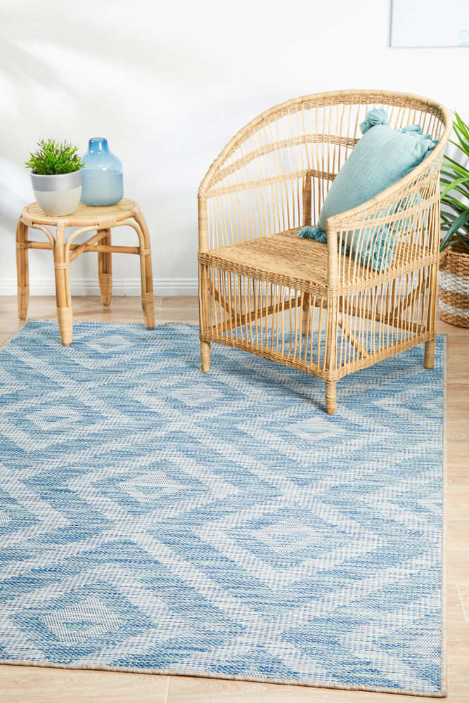 Create a Captivating Outdoor Space with the Perfect Balcony Mat