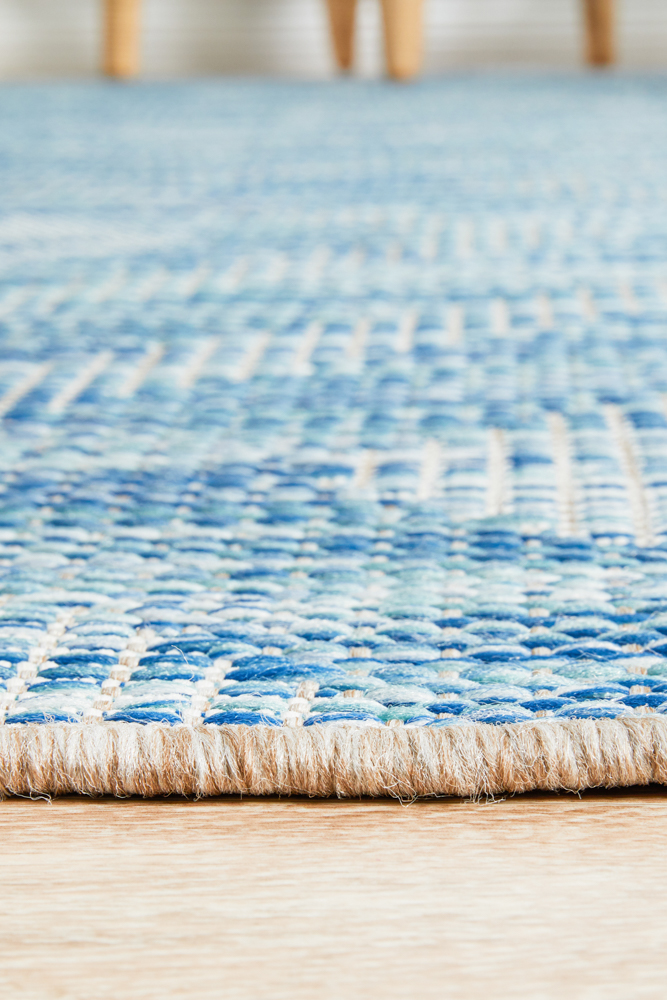 Create a Captivating Outdoor Space with the Perfect Balcony Mat