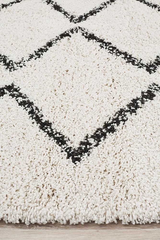 Compacted Thick Pile Rug | Carpet Capers | Subtle Elegance