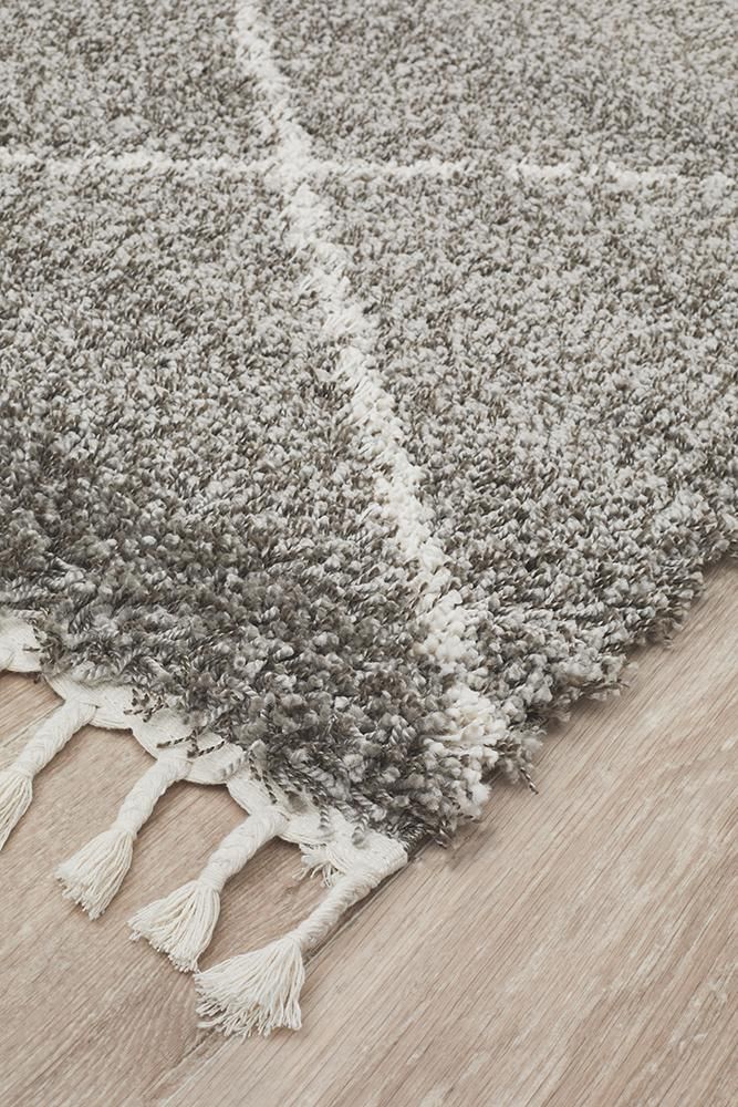 Shag Rug: Classic Motifs and Seamless Integration in any Decor - Carpet ...