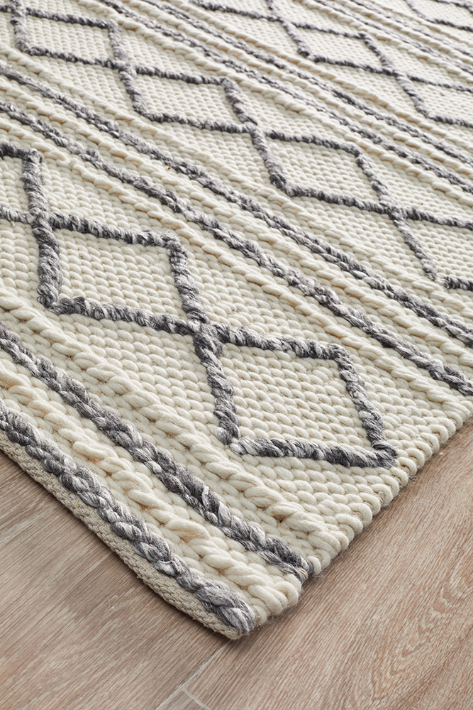 Loop Pile Wool Rug | Carpet Capers | Flatweave & Loop Pile