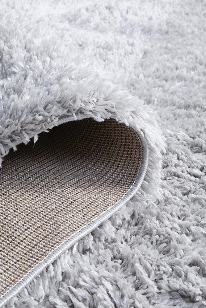 Angel Silver Rug | Carpet Capers | Velvety Soft Pile