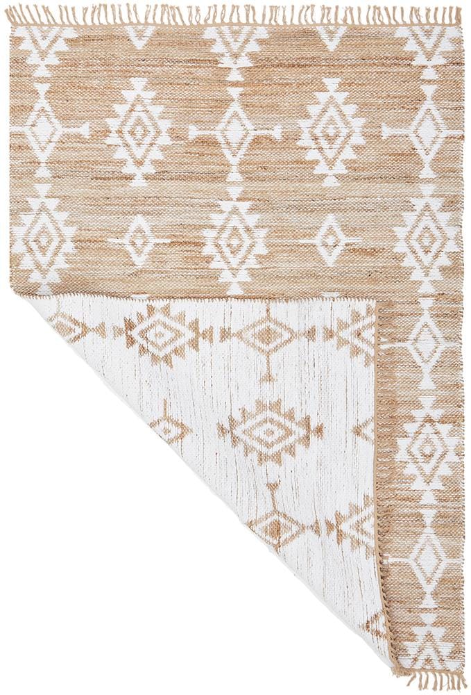 Hand Loomed Rug | Carpet Capers | Magnificent Design