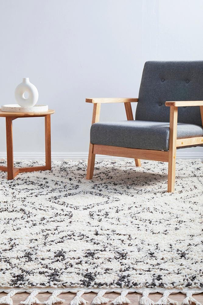 Natural Shag Pile | Carpet Capers | Ivory And Charcoal Hues