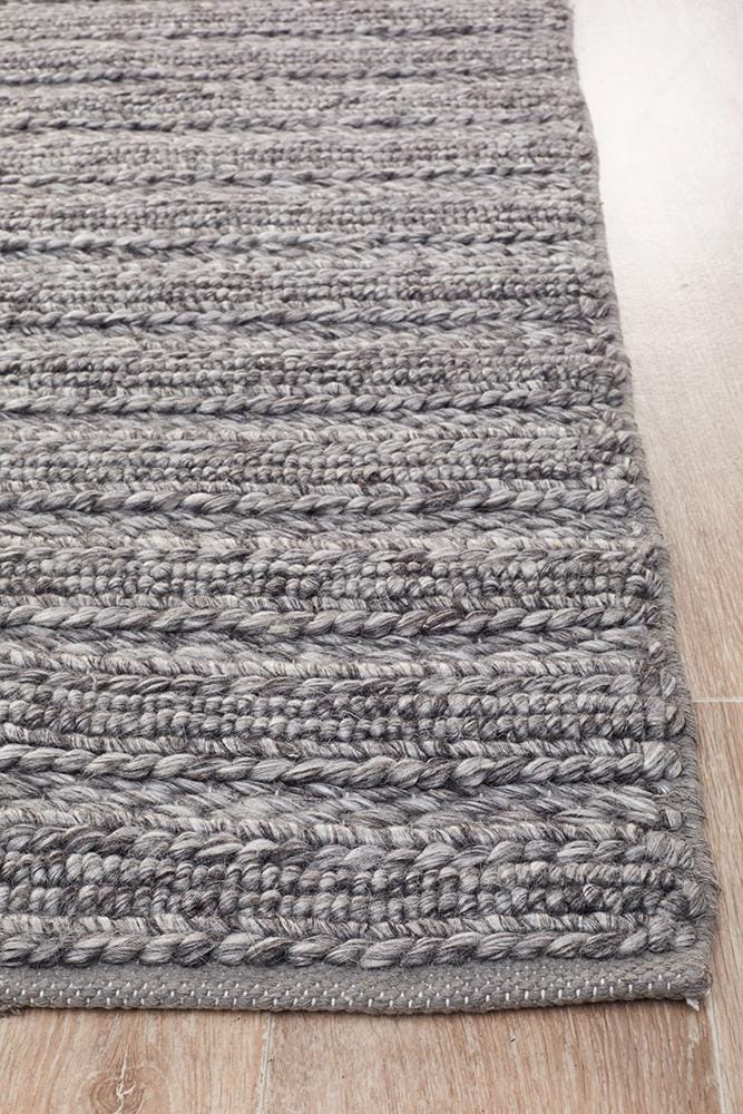 Handwoven Steel Rug | Carpet Capers | Attractive Appeal