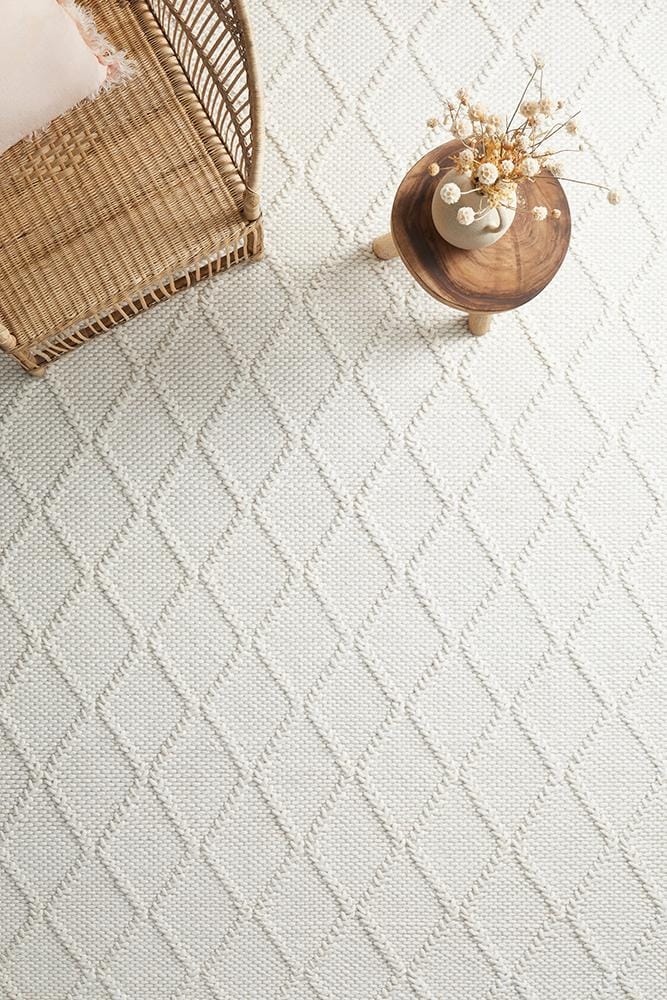 White Wool Blend Rug: Timeless Elegance for Your Living Space